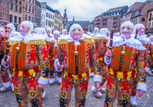 Carnaval de Binche na Bélgica, um dos mais famosos da Europa!